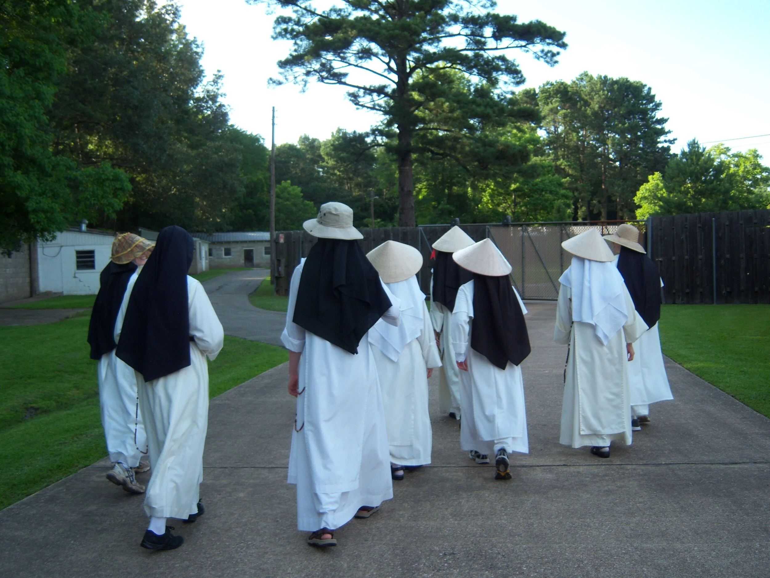 To Be[come] a Preacher — Dominican Nuns | Menlo Park