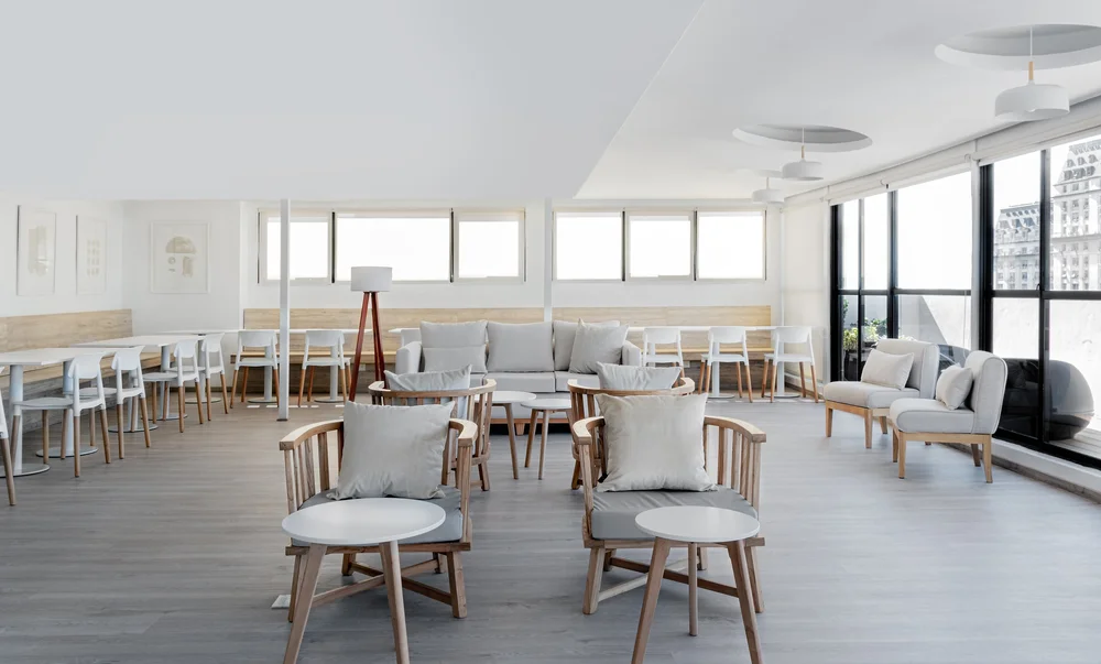 Work — Simplemente Blanco