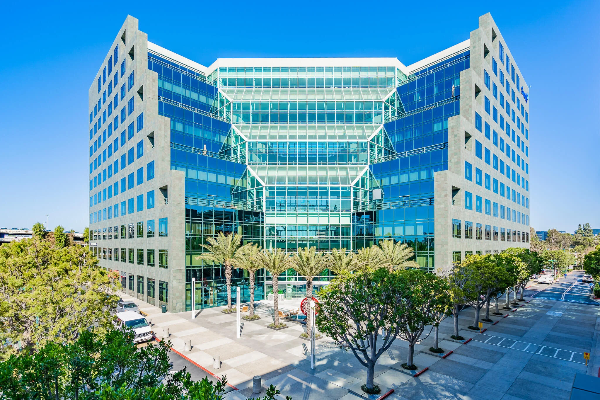 Atrium Fit Trainer — The Kelemen Company