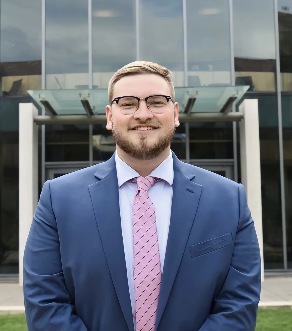 Executives — ΑΚΨ