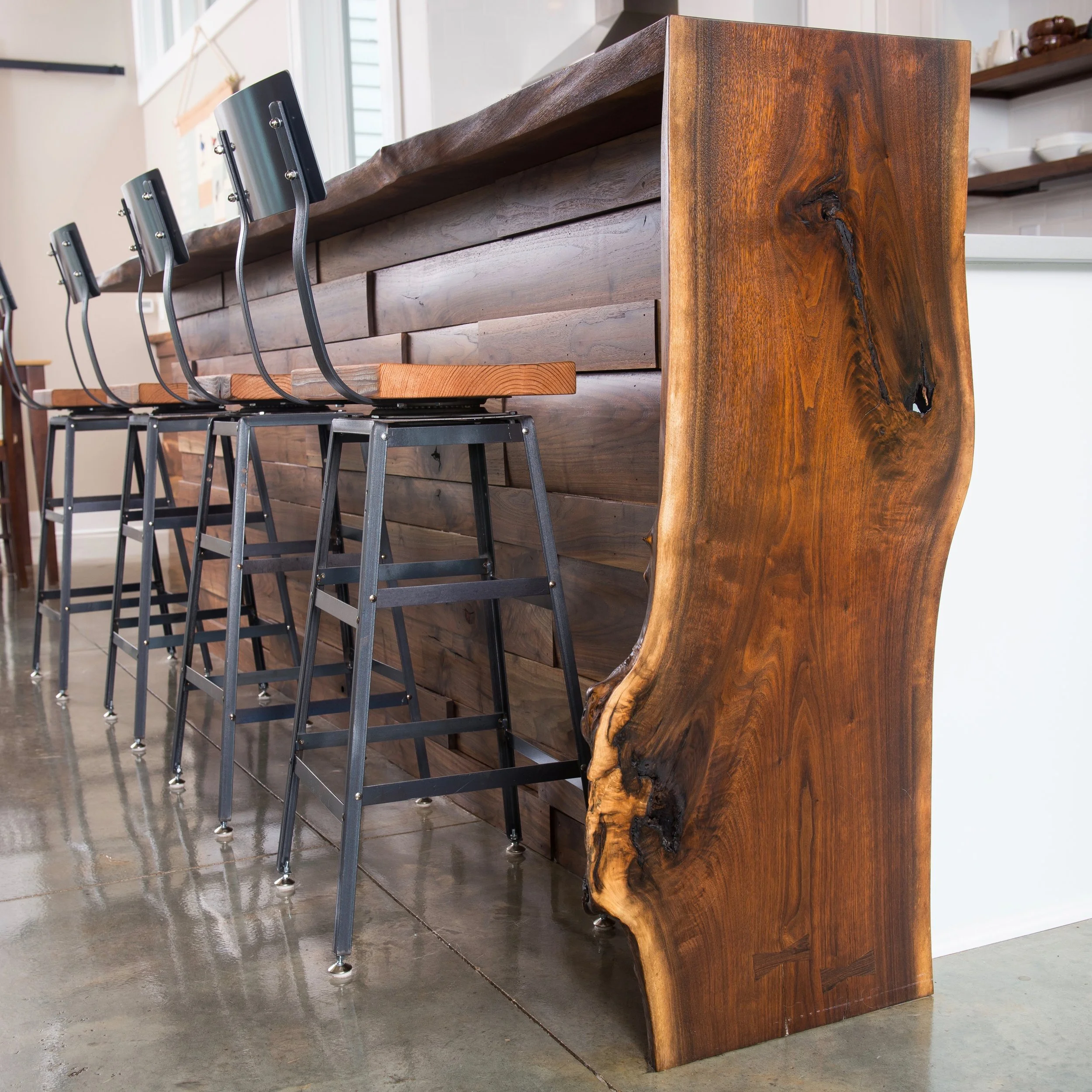 Portfolio - Water's Edge Woods | Custom Wood Shop