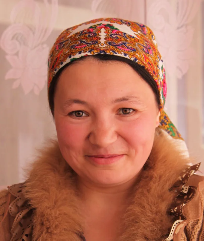 Spinners' Bios — Cashmere People Yarns