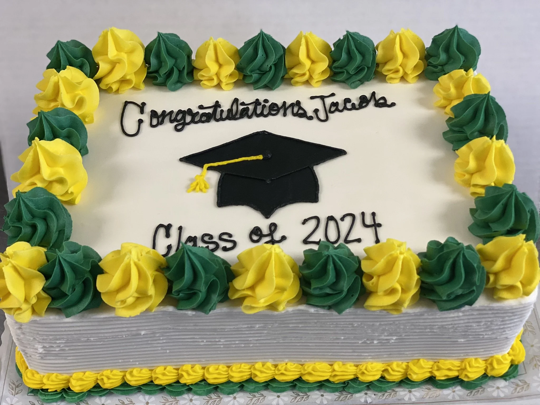 Graduation Cakes — VG Donut & Bakery