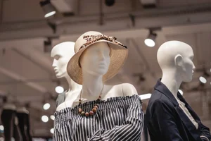 French Clothing Vocabulary and Useful Expressions to Use in a Fashion ...