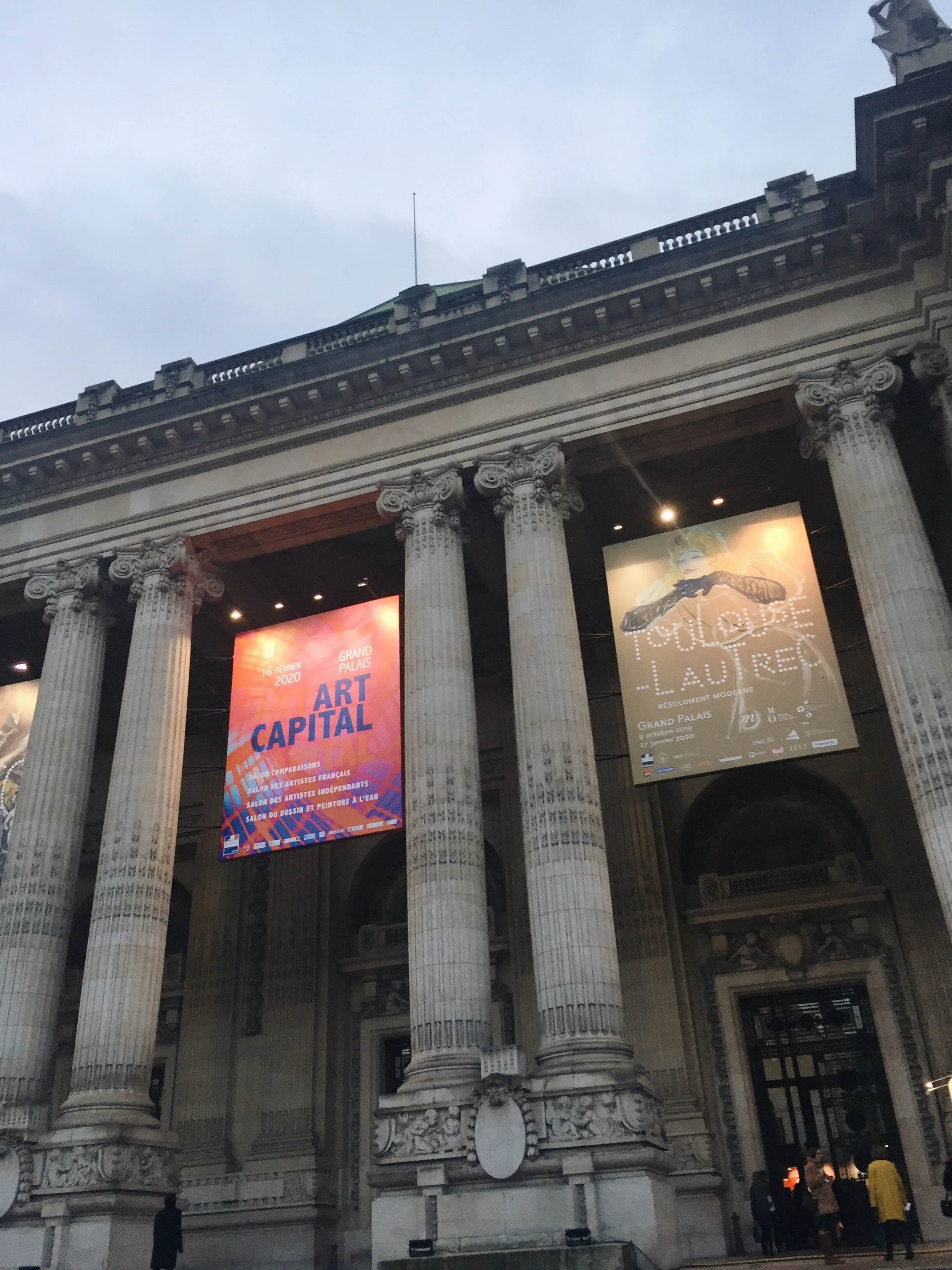 What to Expect at a Parisian Gallery Opening — Contemporary Musings