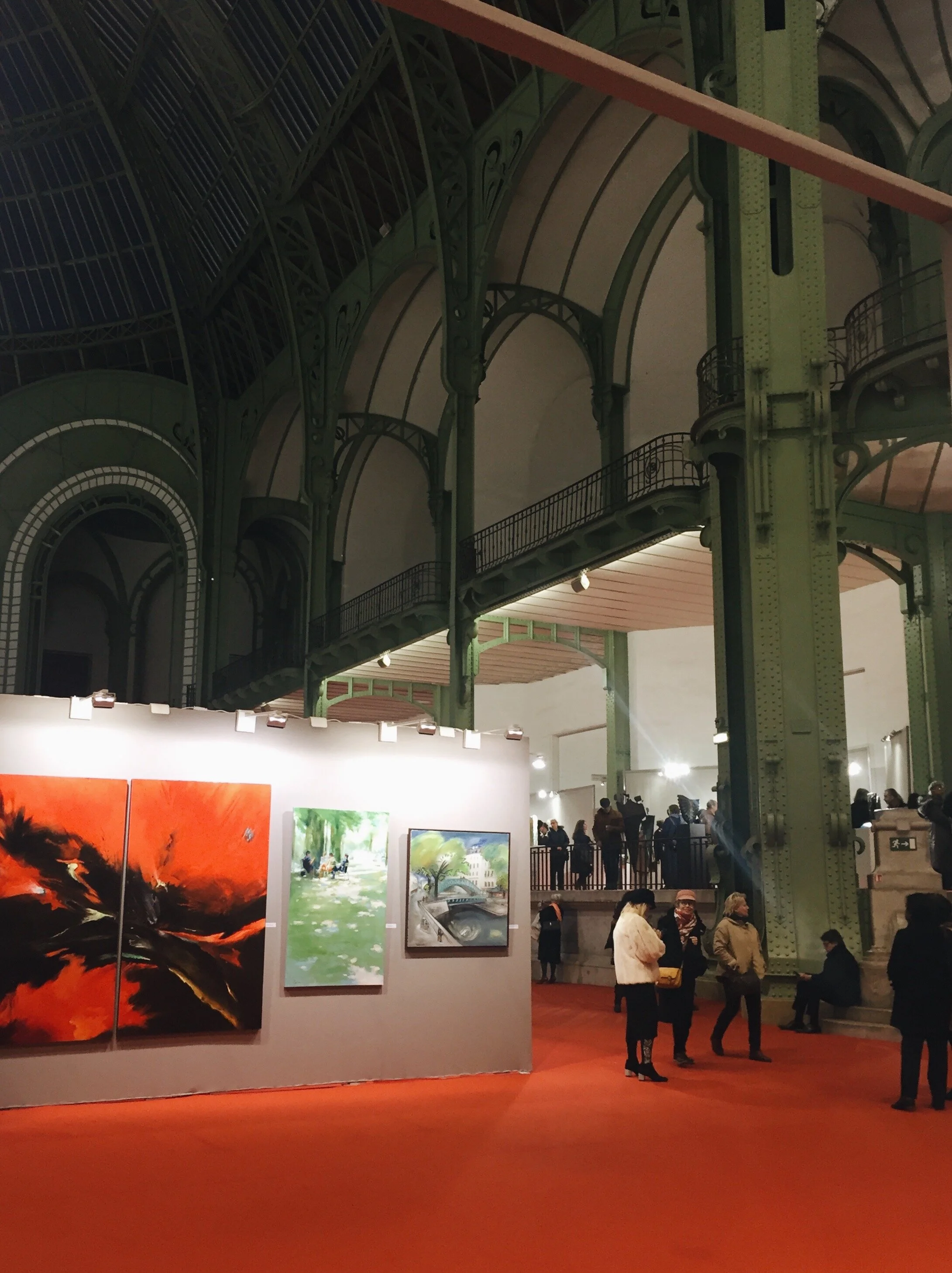 What to Expect at a Parisian Gallery Opening — Contemporary Musings