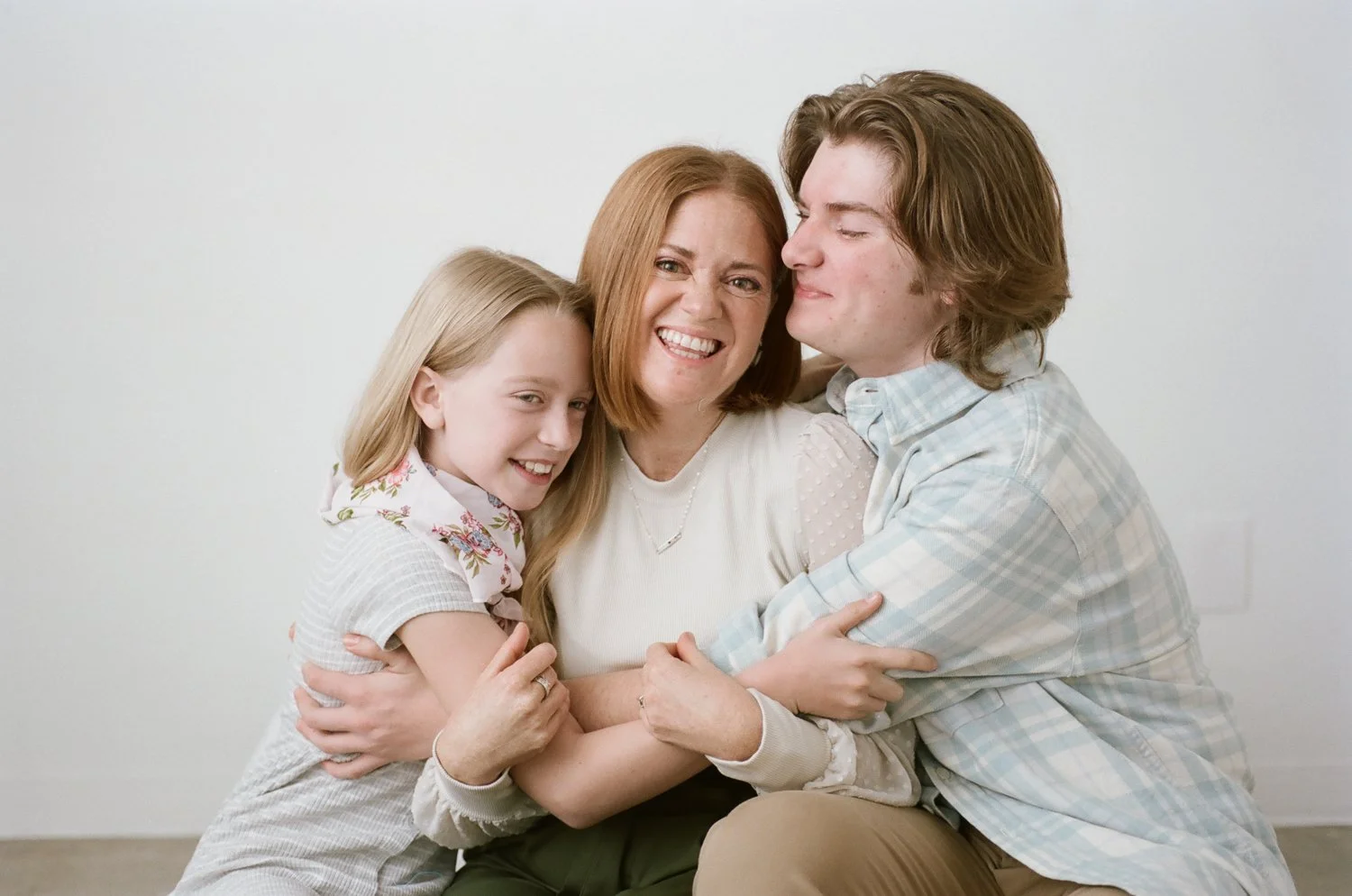 Capturing Candid Moments: The Art of Family Photojournalism — Kellie ...