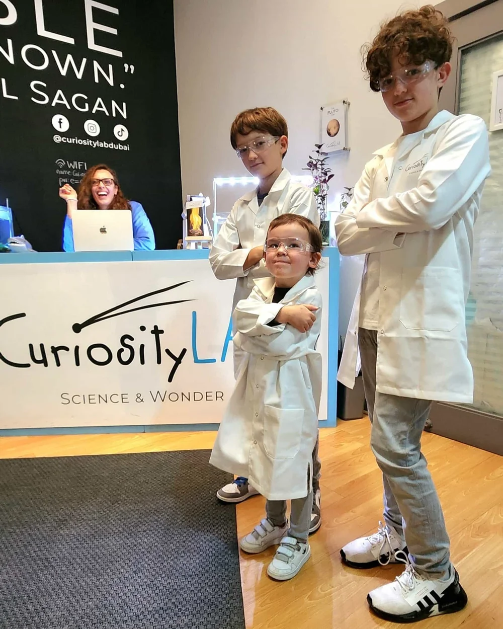 Curiosity LAB - Science Classes, Camps, Parties & Events