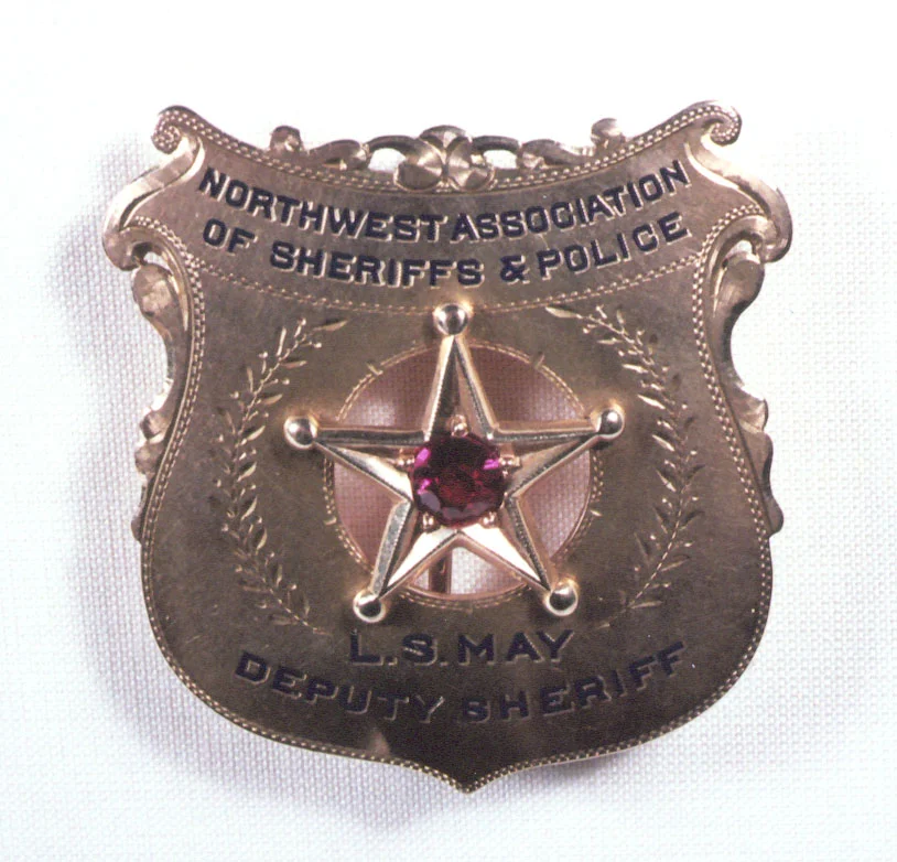 Badges/Insignia — Seattle Metropolitan Police Museum