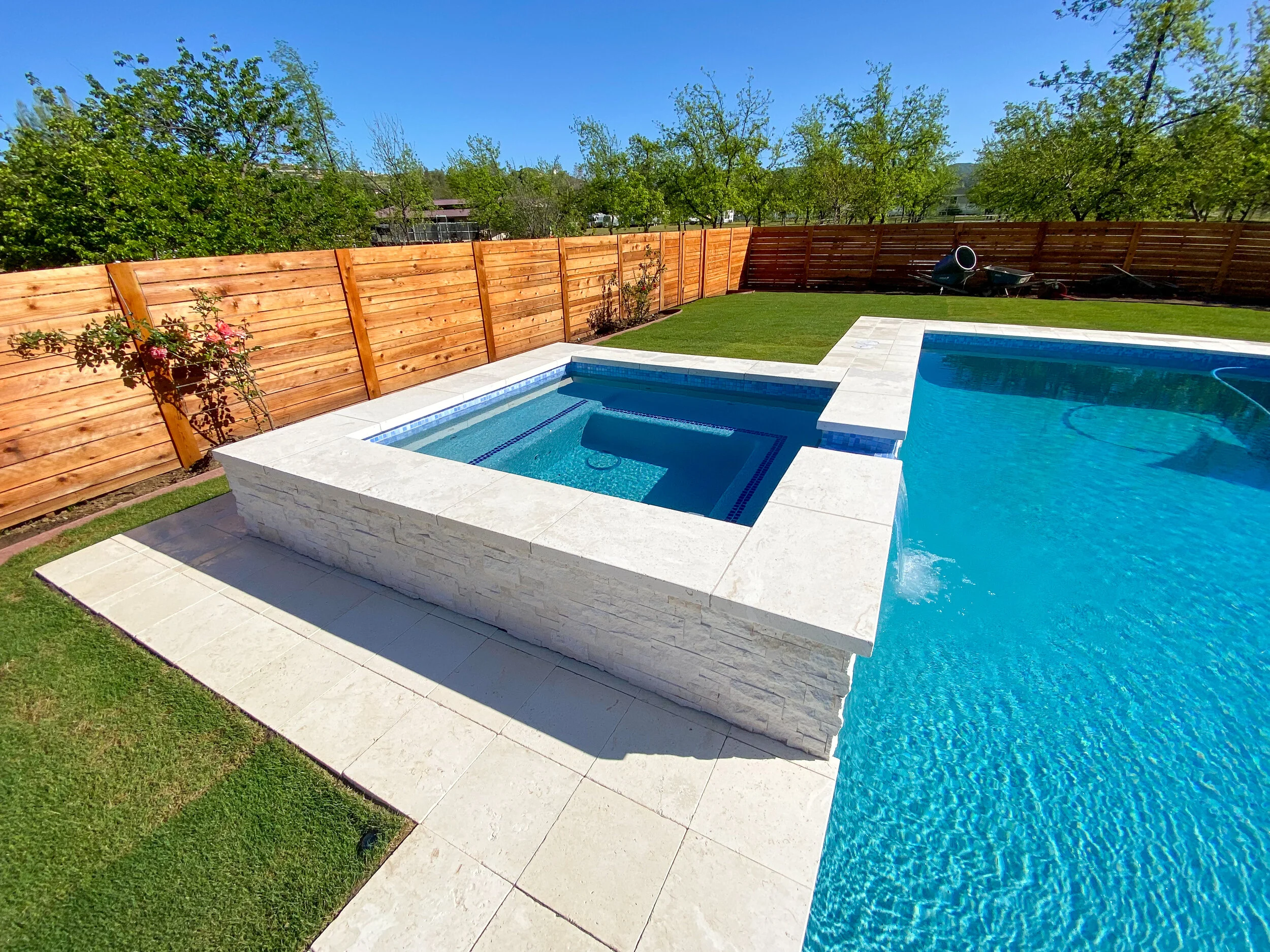 Project Gallery — Taylor-Made Pools & Spas, Inc.