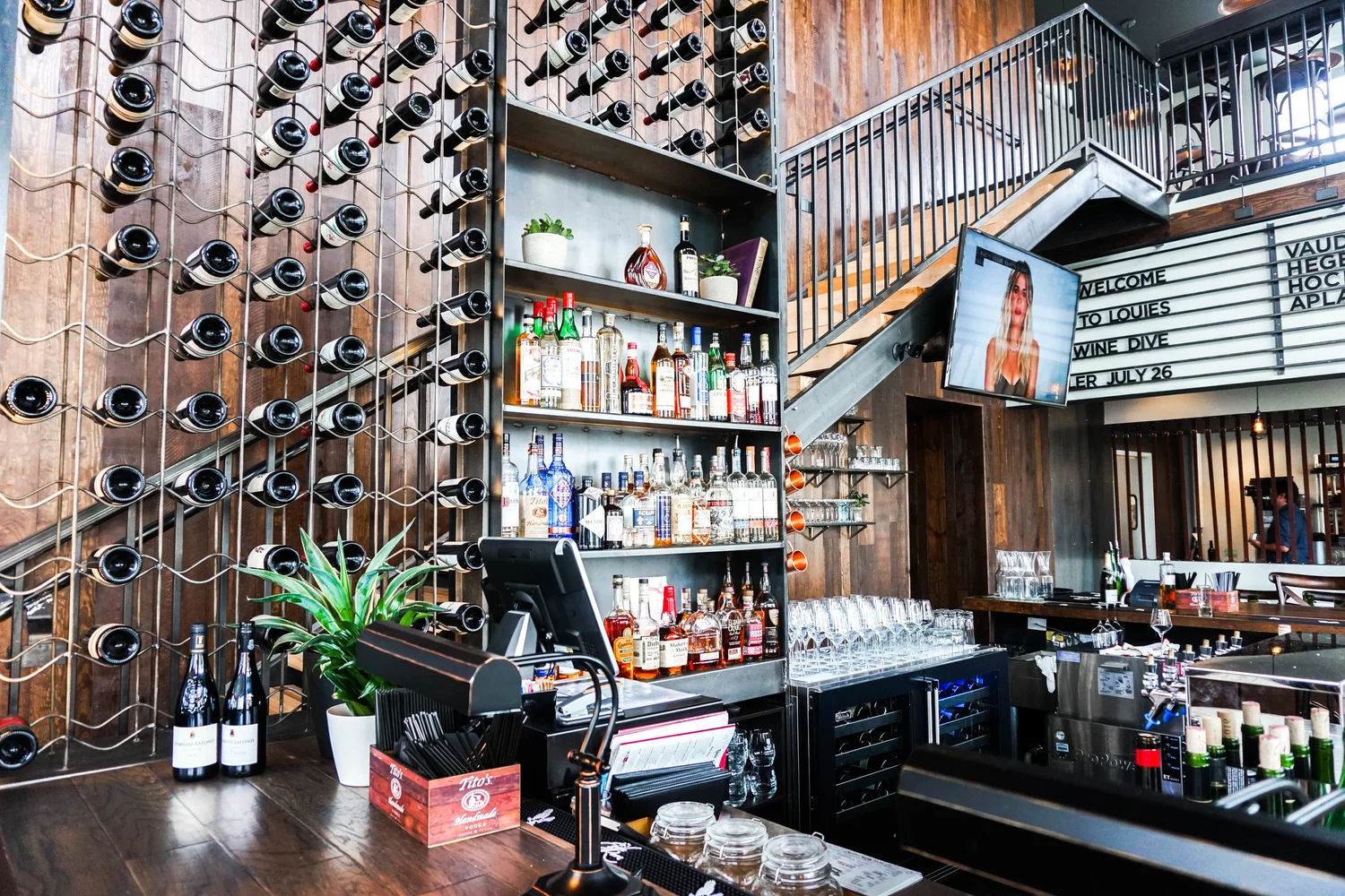 LOUIE'S WINE DIVE — the second muse