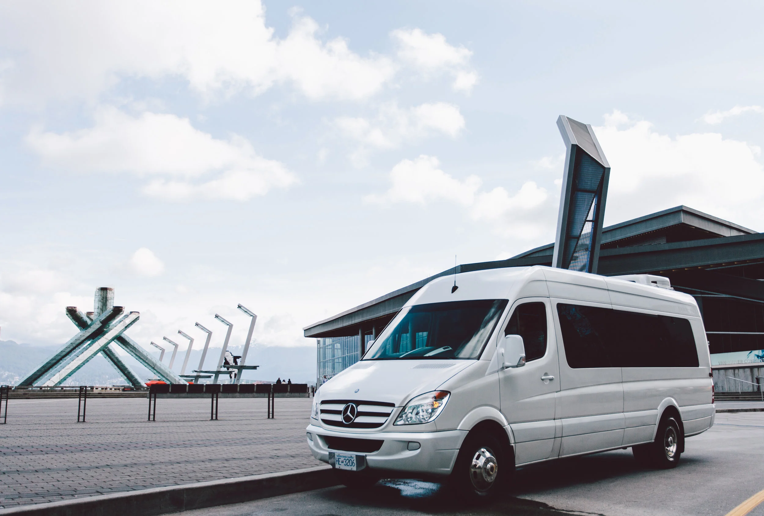MERCEDES EXECUTIVE JET VAN | Whistler - Limobook
