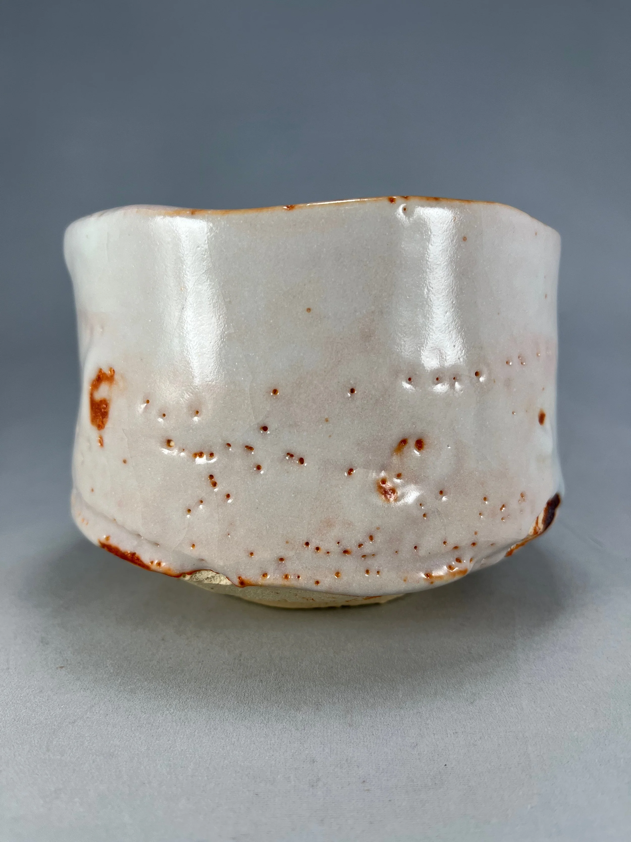 Shino Chawan by Gifu Prefecture Important Intangible Cultural Property Holder Ando Hidetake (b ...