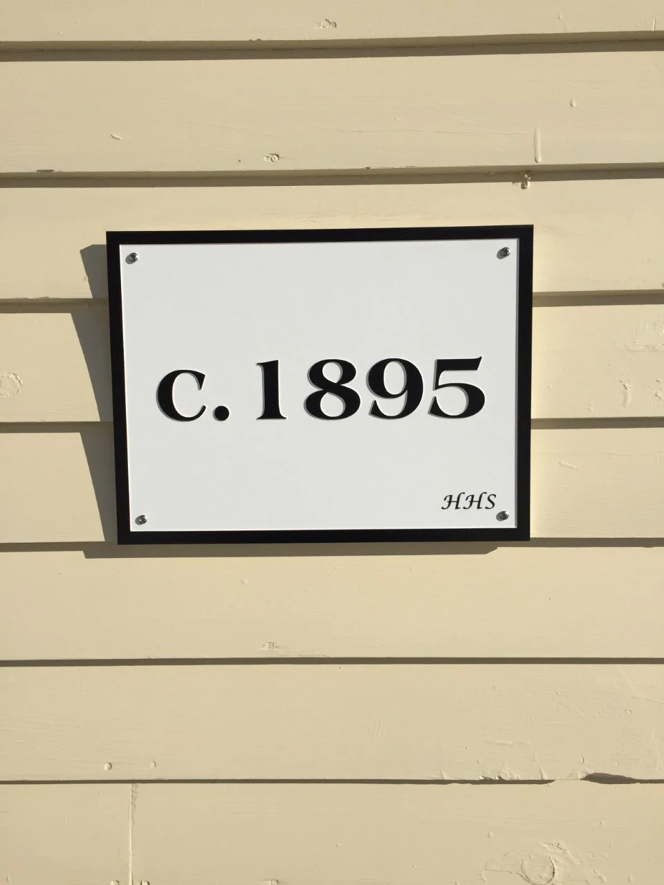 Historical Signs — Henniker Historical Society