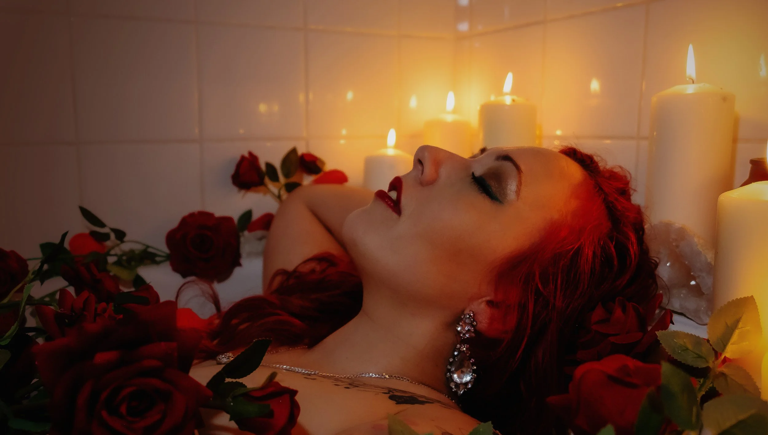 Live music gigs, concerts, festivals, clubnights — The Moon, Cardiff