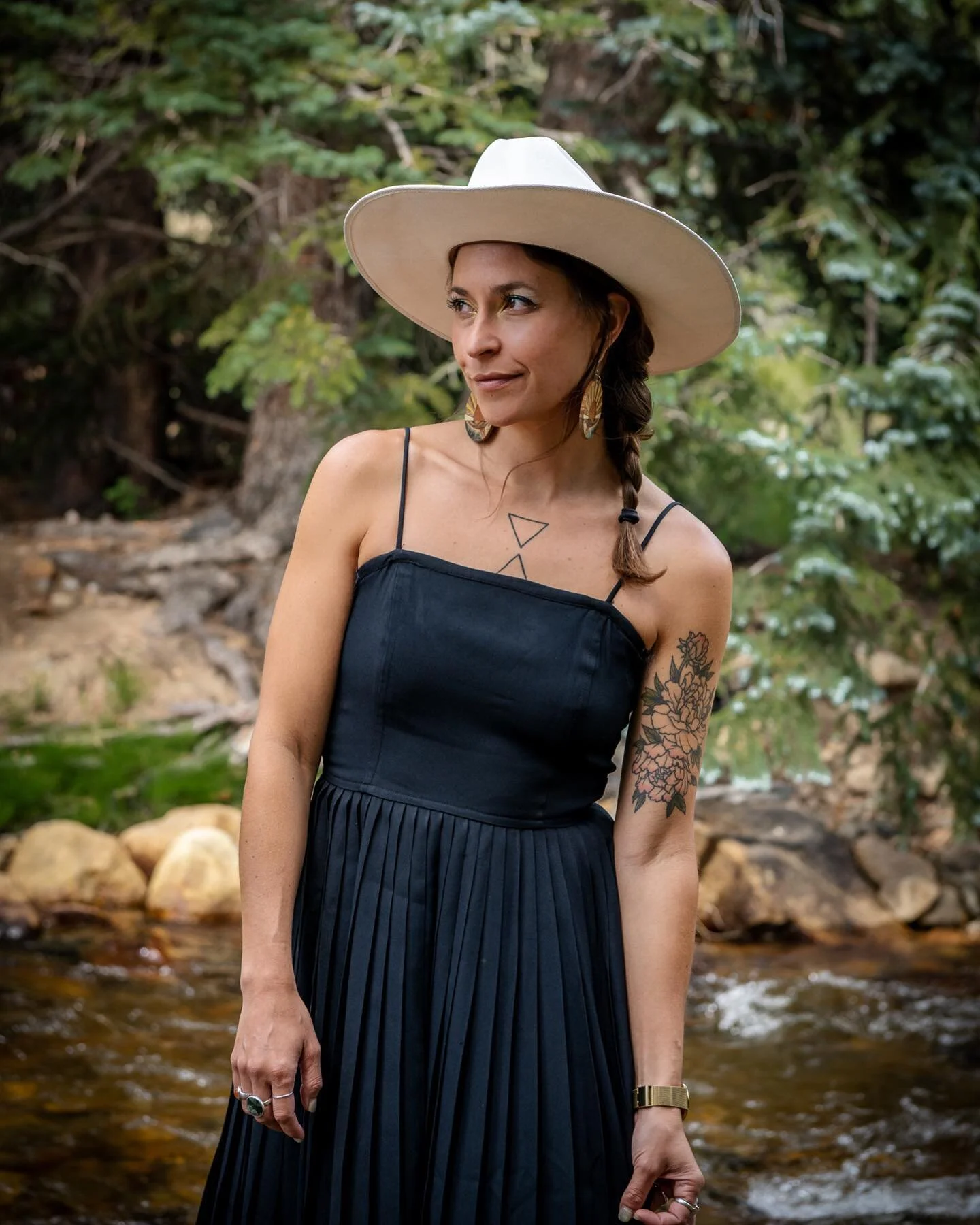 Tour Dates — Lindsay Lou