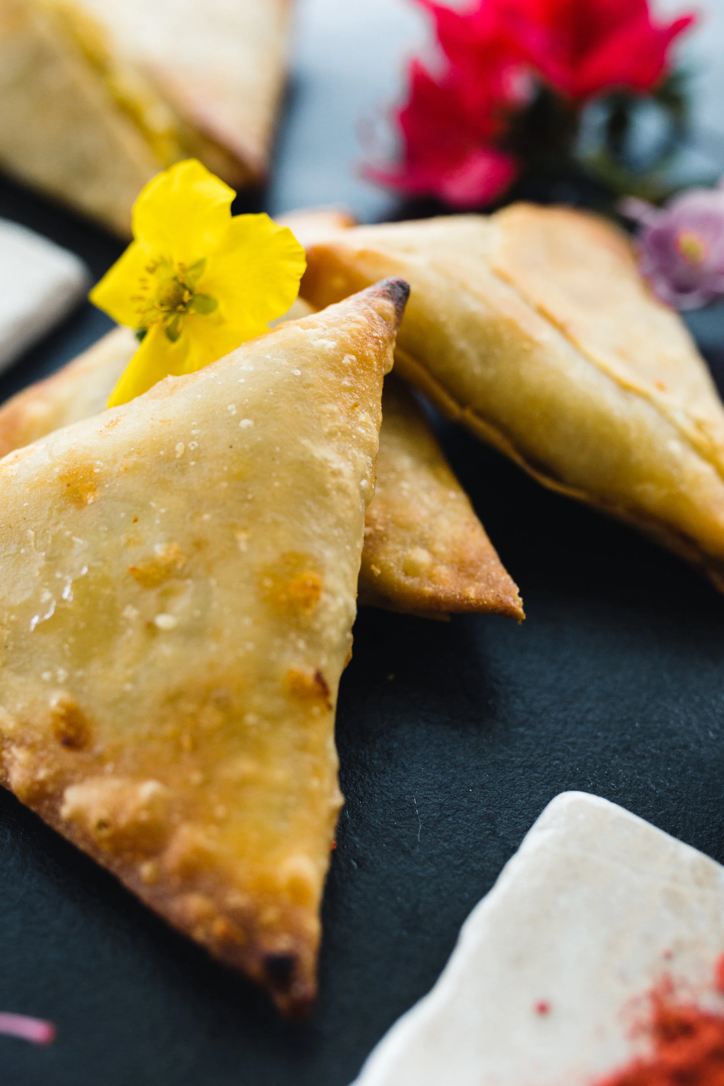 Vegetarian Samosas — JONDAY Foods