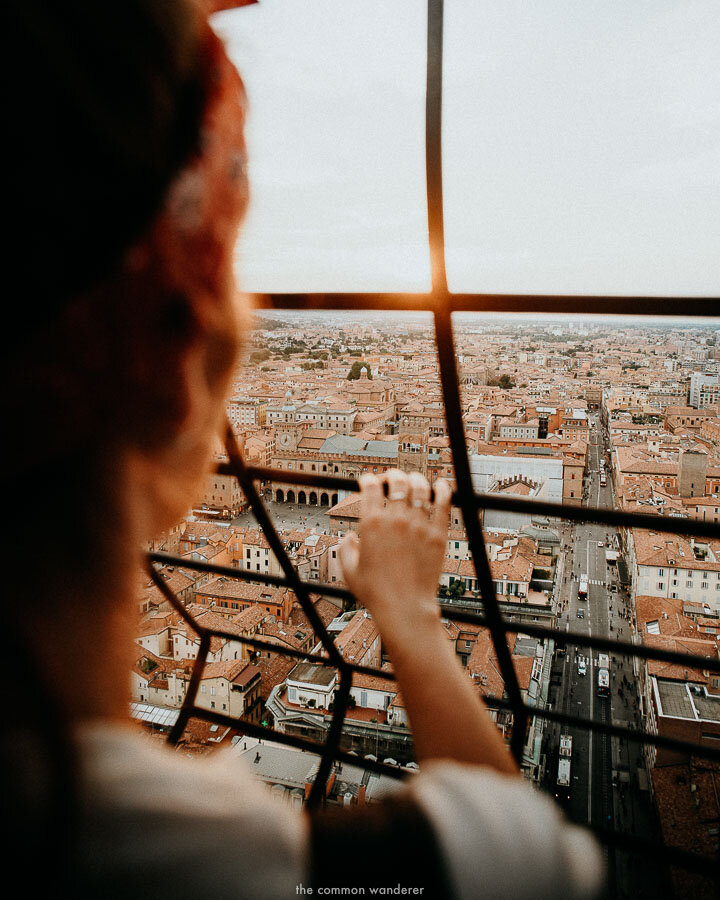 A Short Guide to Le Due Torri, Bologna's Iconic Twin Towers | The ...