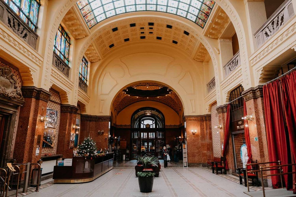 Gellért Baths Budapest | Art Nouveau Thermal Bath Guide & Closure ...