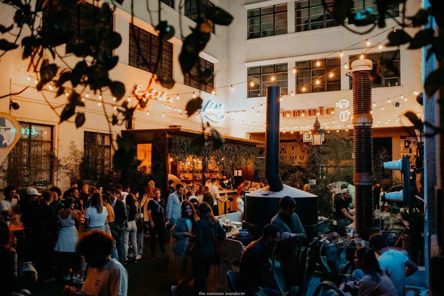 A Local's Guide to the Best Budapest Ruin Bars | The Common Wanderer