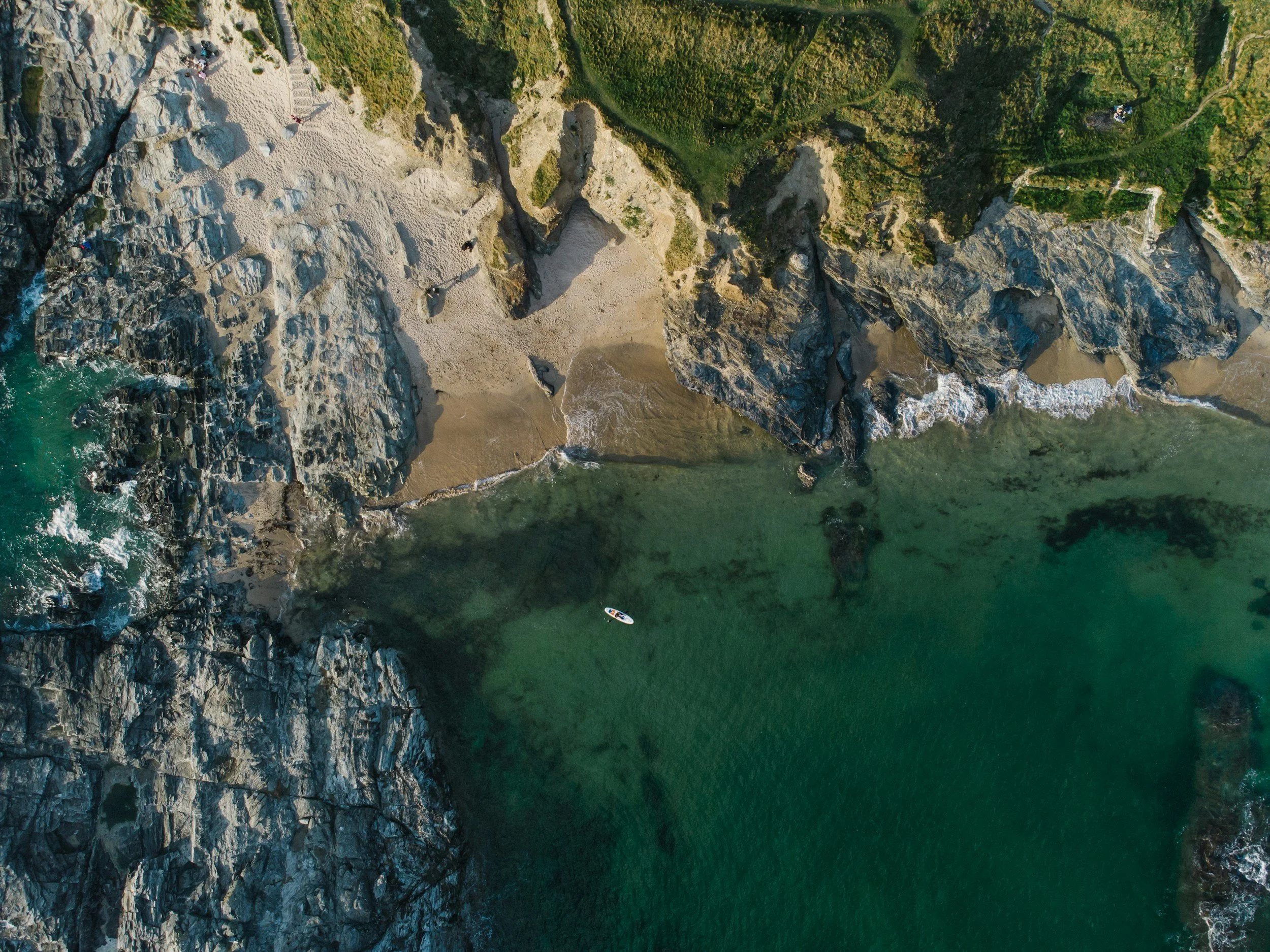 New report shows tourism worth £147 billion to UK economy — Roscoe ...
