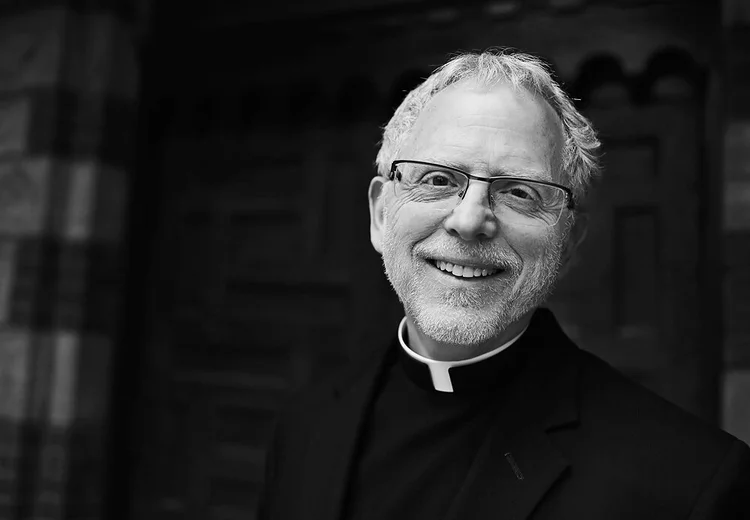 #259: Sacred Times (with Fr. Paul Turner) — Ministry Monday: The ...