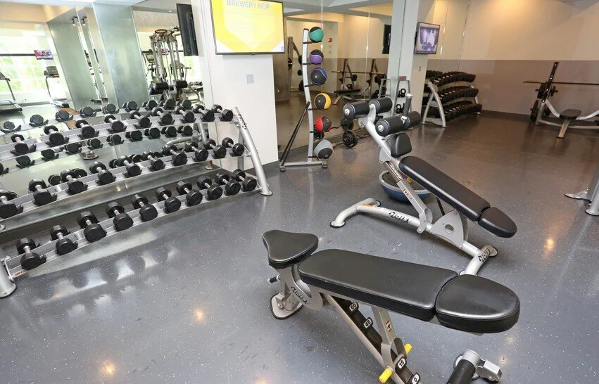 Corporate Living - LC Middletown