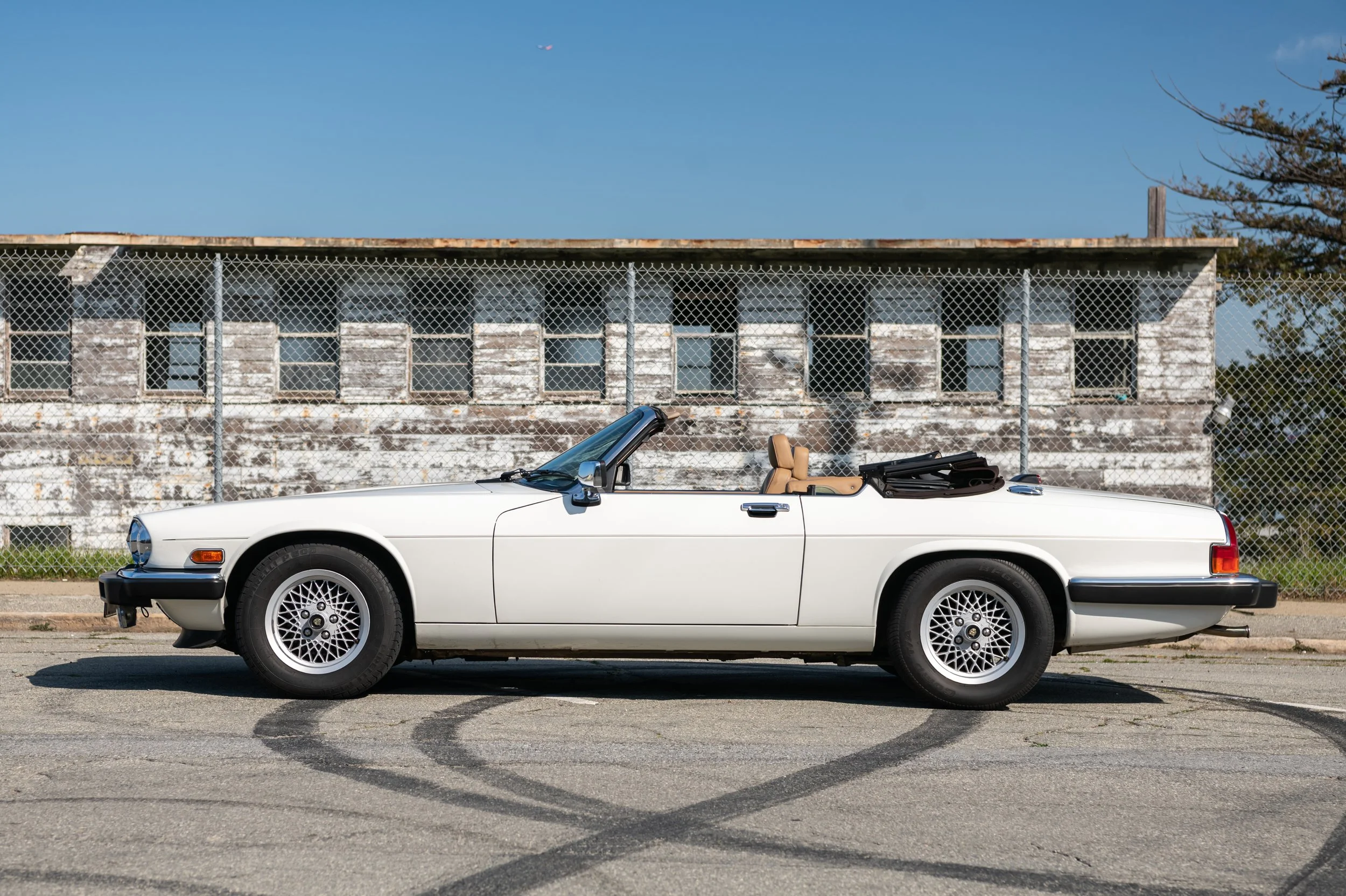 D232 1989 Jaguar XJS12 — Bello Moto SF