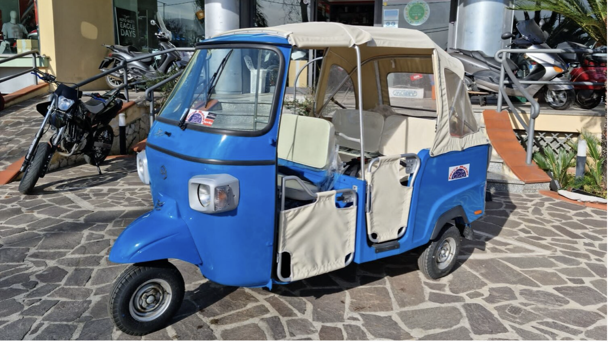 2020 Piaggio APE Calessino Blue (BM319) — Bello Moto SF