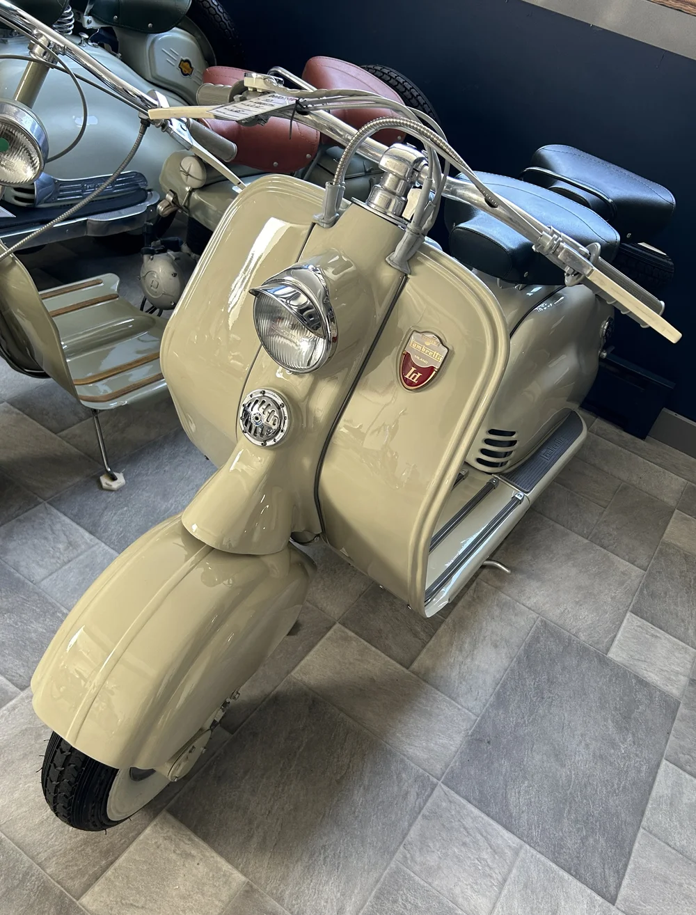 1954 Lambretta LD 125 L105 — Bello Moto SF
