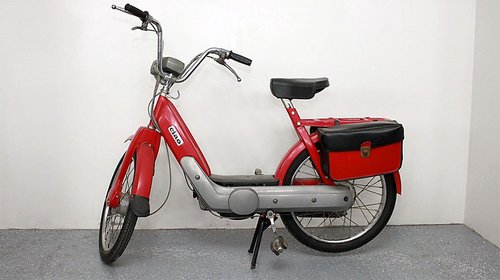 1974 PIAGGIO CIAO MOPED c31 — Bello Moto SF