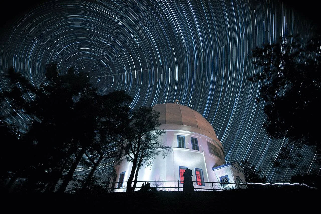 Herzberg Astronomy & Astrophysics — Centre of the Universe