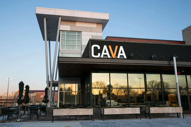What to Eat at Cava for Weight Loss | How a Dietitian Orders Fast Food ...