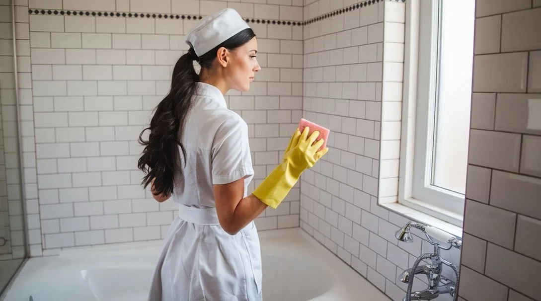 Will Rit Dye Stain My Bathtub? (Solved) — Karen’s Green Cleaning