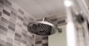 How To Clean Onyx Showers (Easy Guide) — Karen’s Green Cleaning Minneapolis
