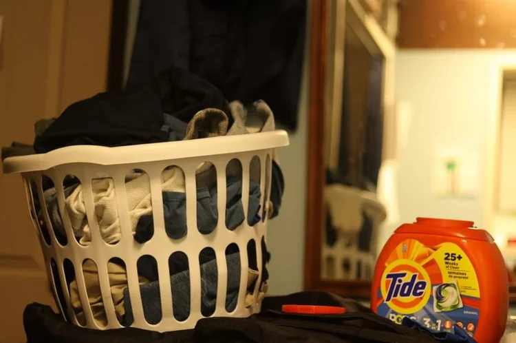 Tide Vs All Free And Clear (What Should I Get?) — Karen’s Green Cleaning