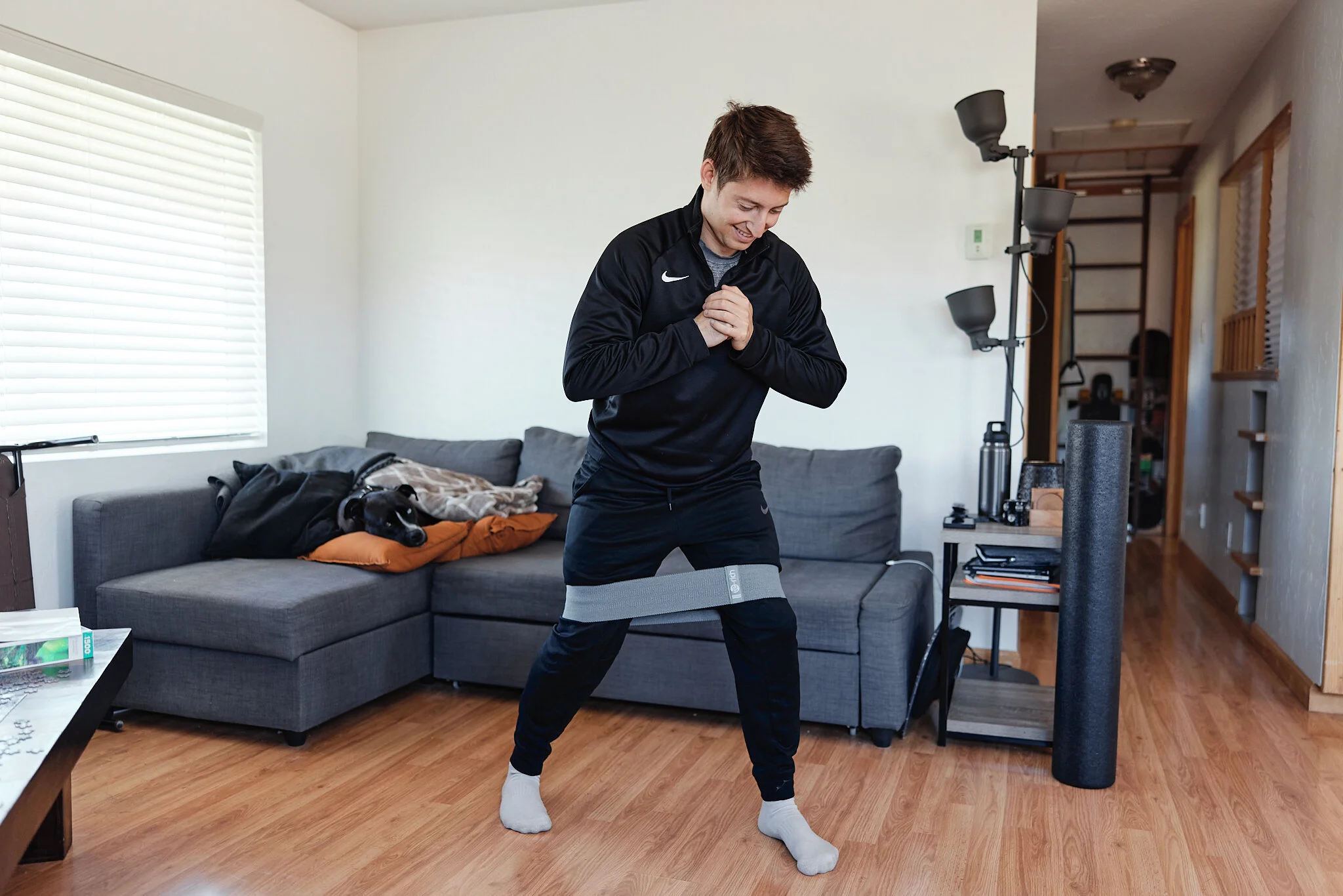 Four Items That Complete Your Home Gym — Do It At Your Desk