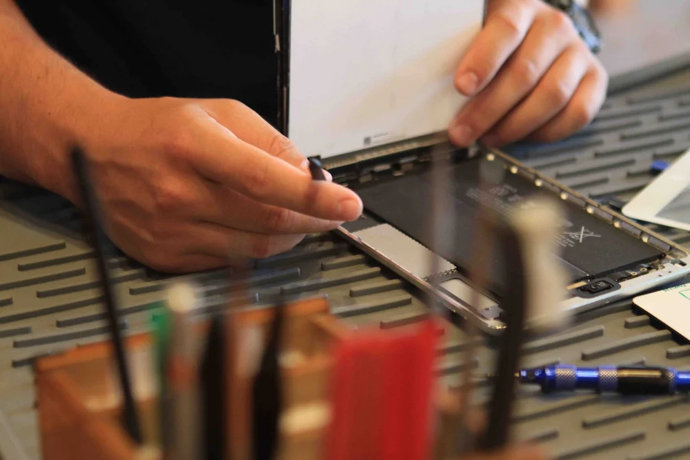 Tablet Repair - Fix Your iPad | Skinny's Repair Shop
