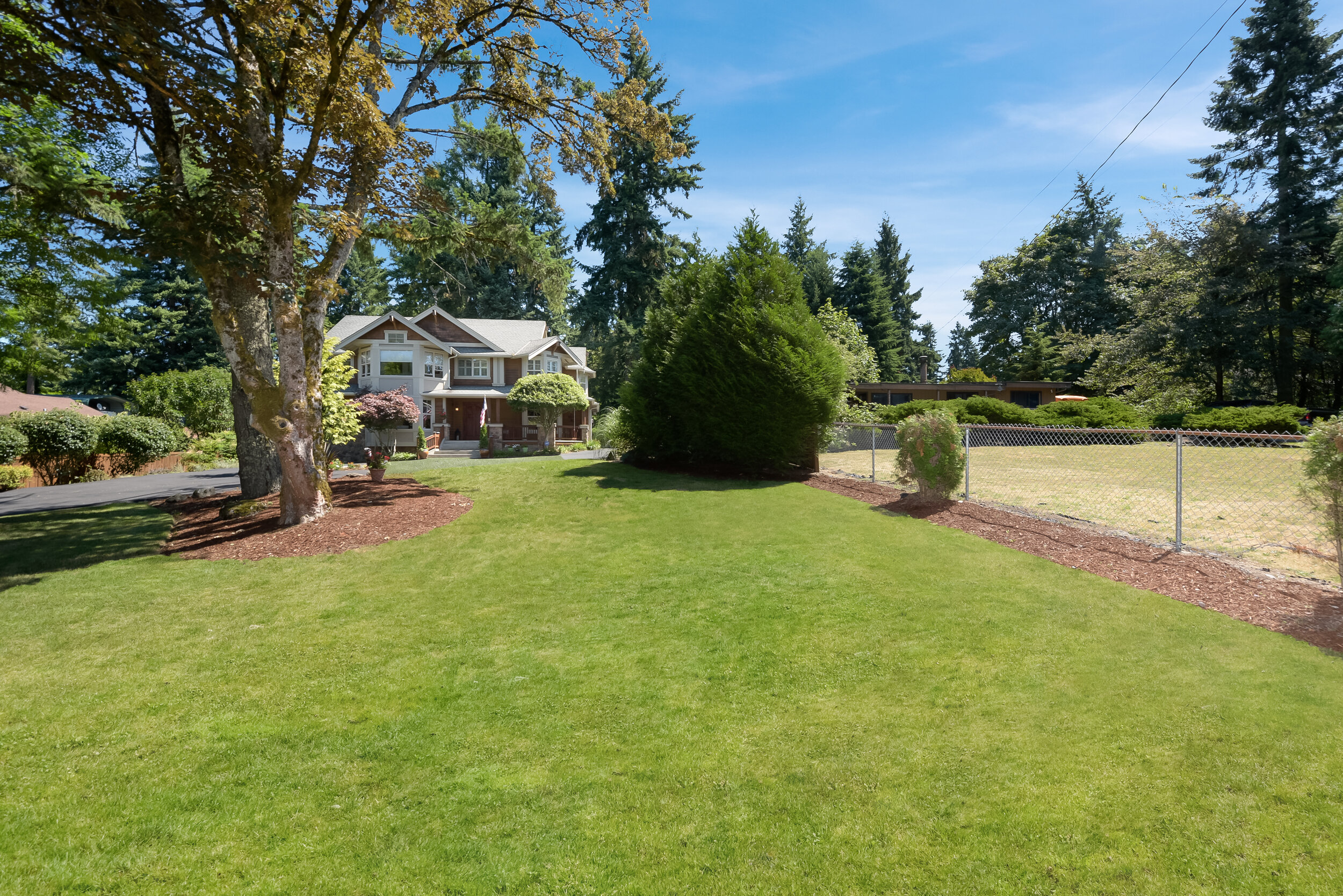 Bridle Lodges — Nancy Klinck