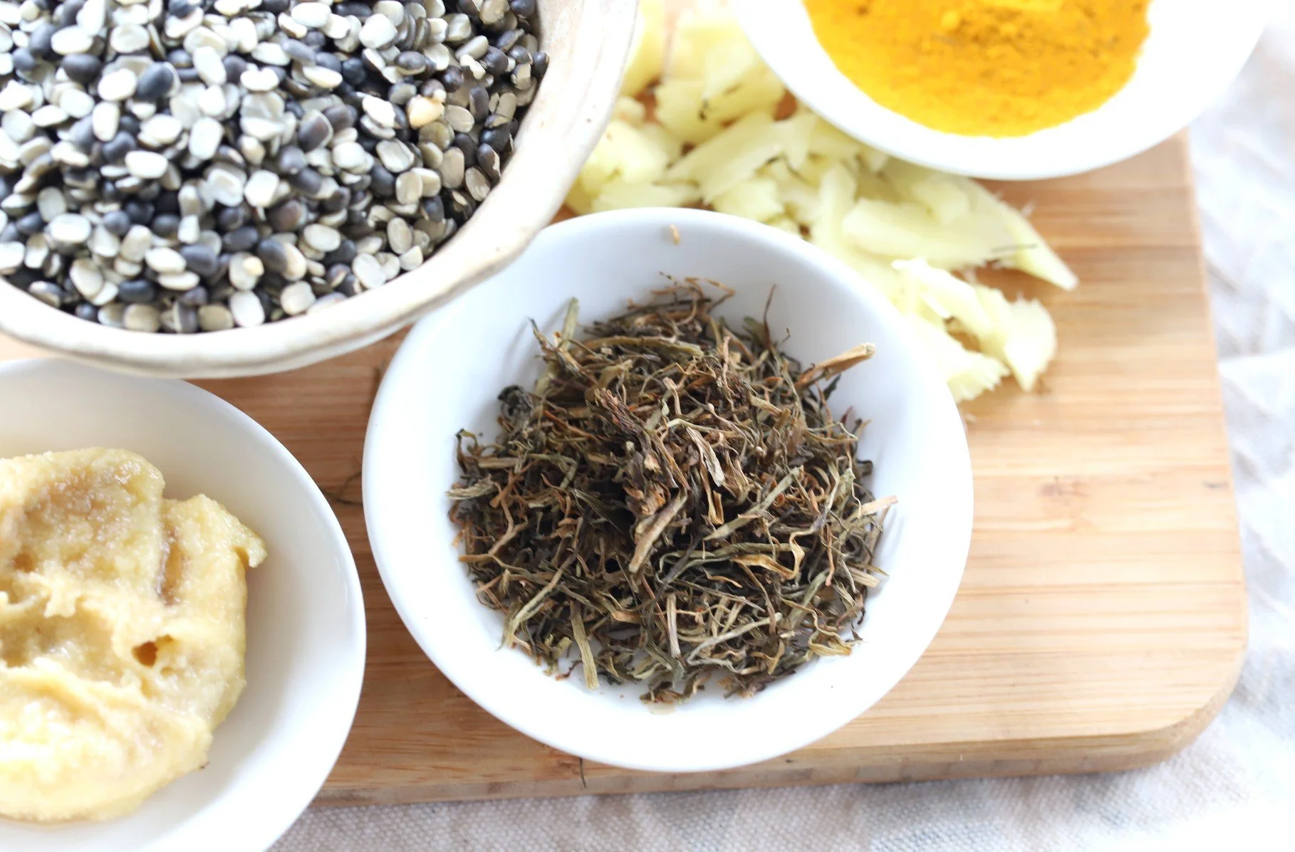 Maas Ko Daal (Nepali Kalo Daal) - Food Pleasure and Health