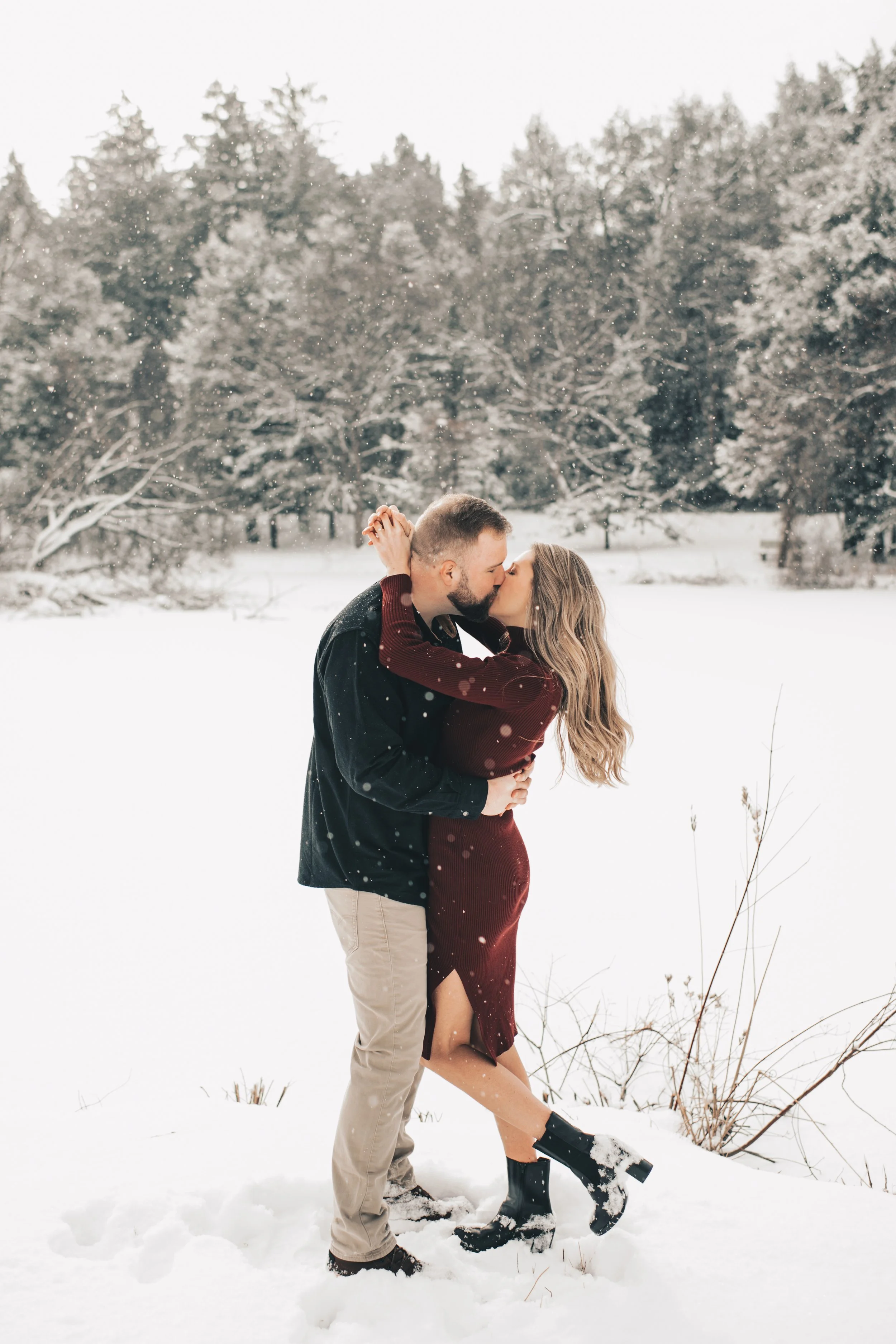 Winter Engagement Photos at the Morton Arboretum // Lisle, IL // Bryant ...