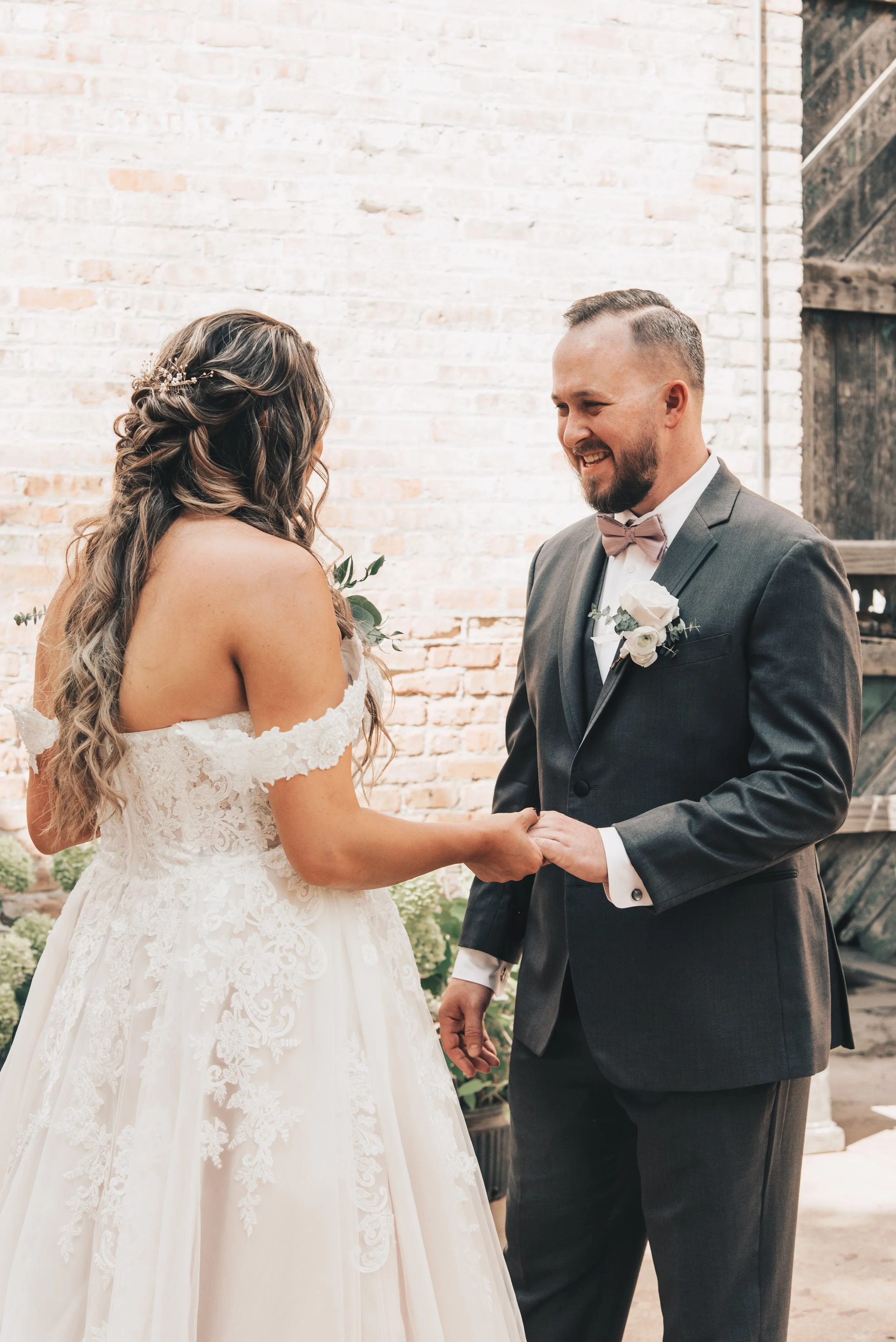 Blumen Gardens Wedding // Sycamore, IL // Sean & Sarah — Julia Maruyama ...
