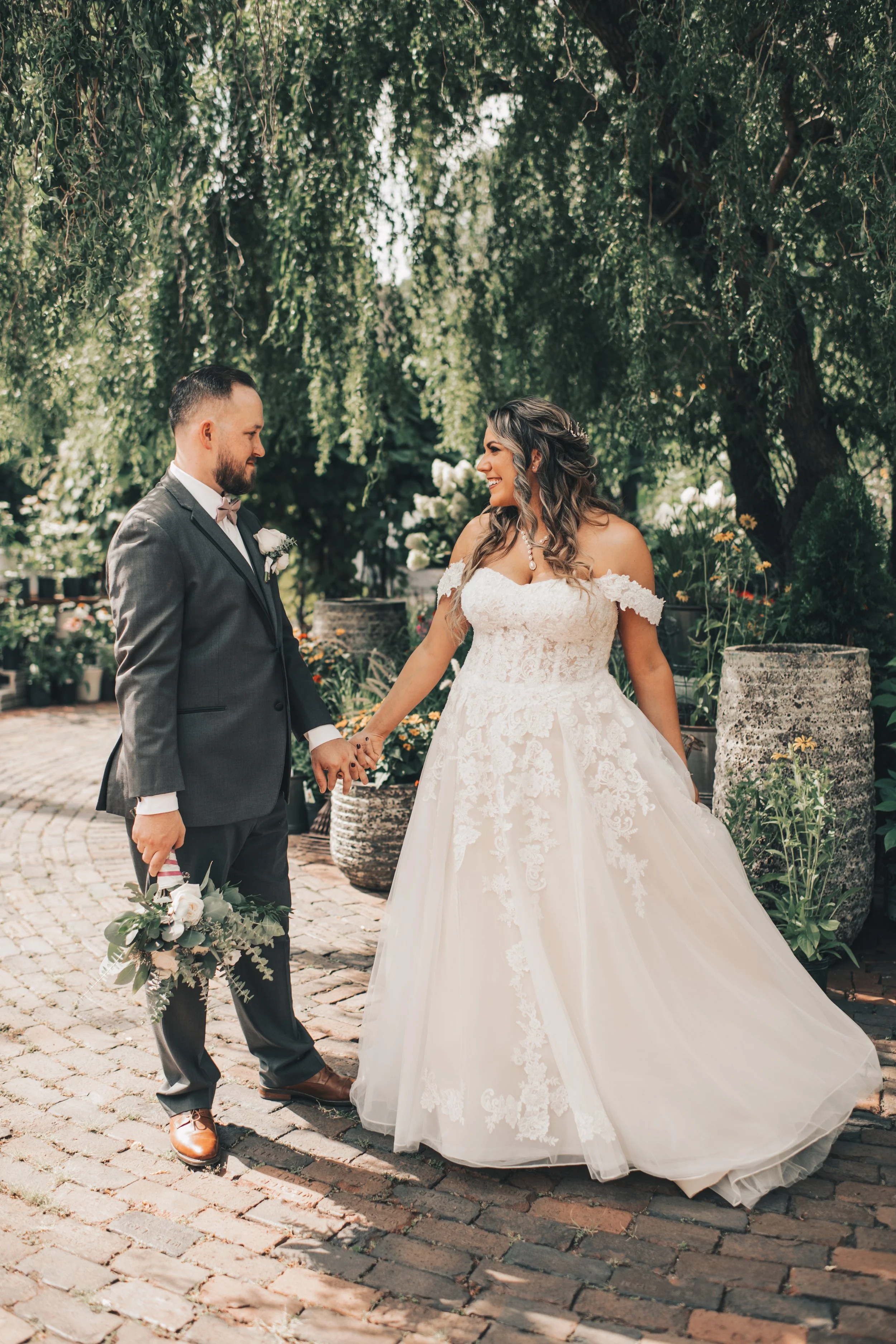 Blumen Gardens Wedding // Sycamore, IL // Sean & Sarah — Julia Maruyama ...