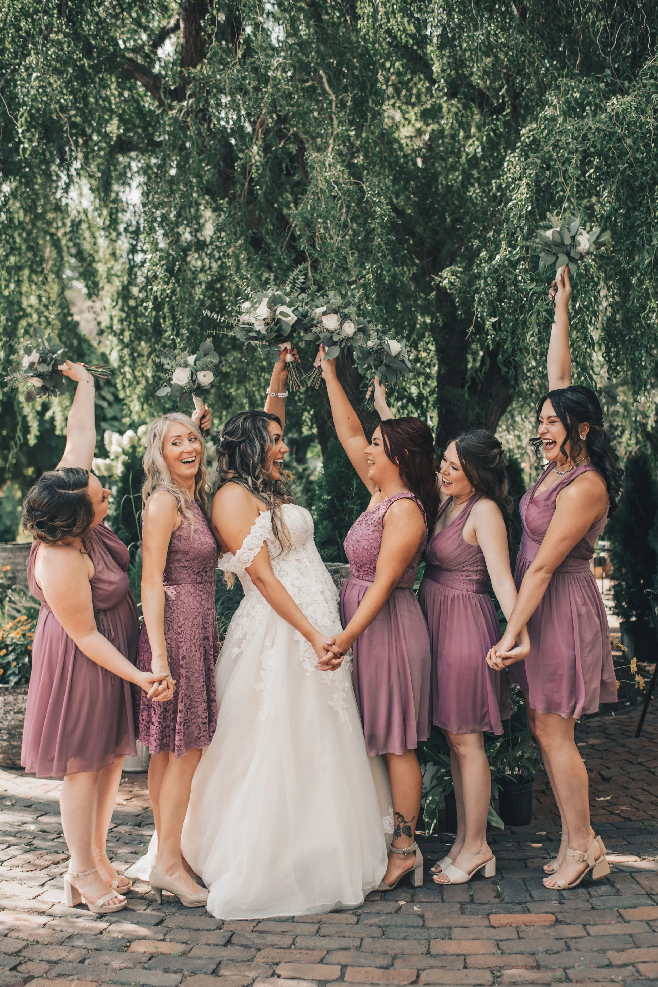 Blumen Gardens Wedding // Sycamore, IL // Sean & Sarah — Julia Maruyama ...