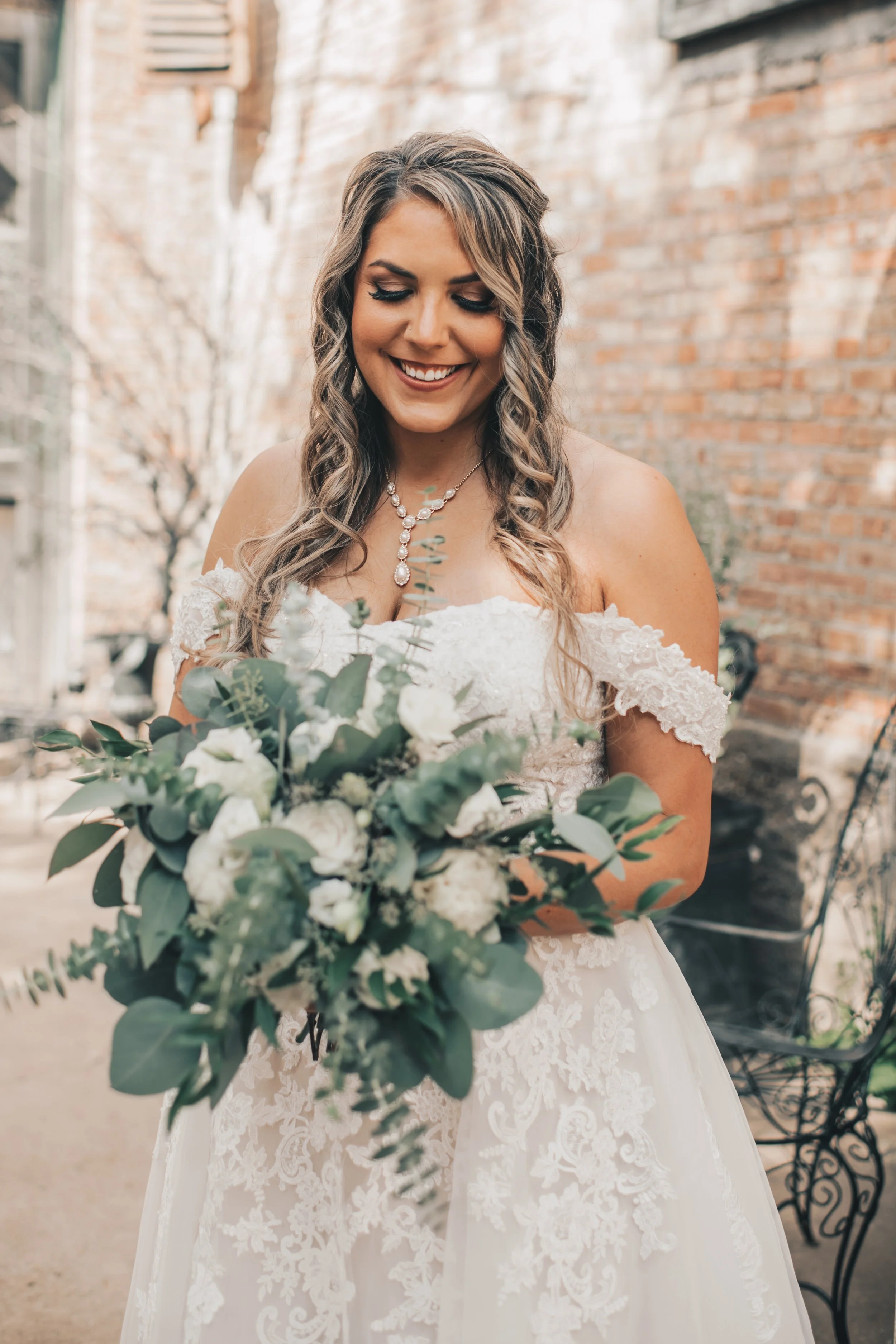 Blumen Gardens Wedding // Sycamore, IL // Sean & Sarah — Julia Maruyama ...