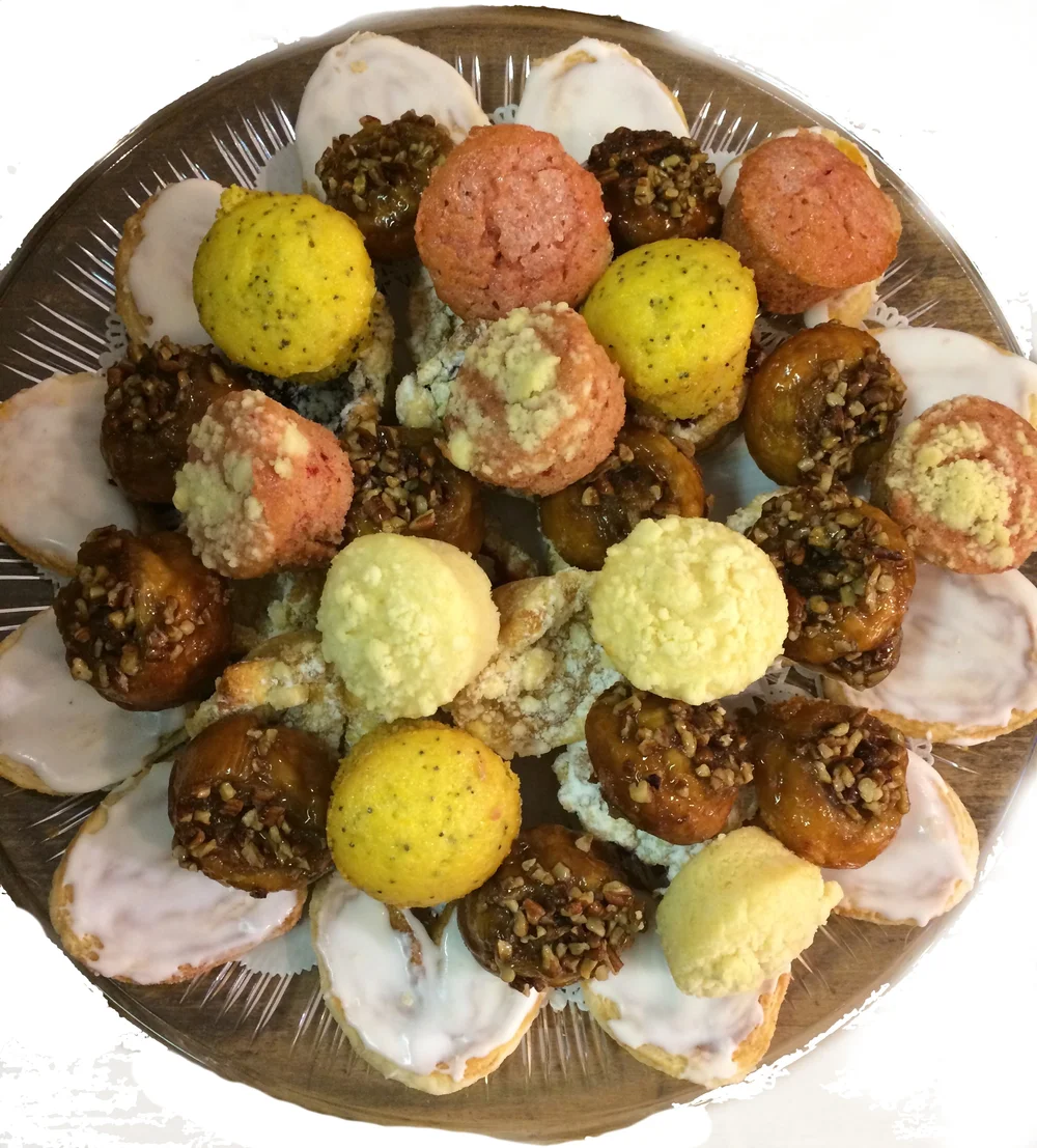 Dessert and Cookie Trays — Ohlson's Bakery