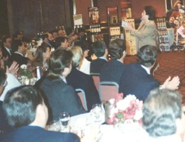 Mentalist, Atlanta Magician & Motivational Speaker Debbie Leifer