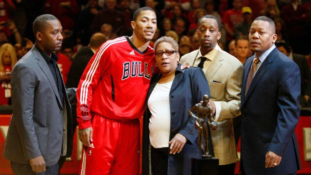 Derrick Rose s Adidas Contract Includes Them Paying Rose s Brother 250