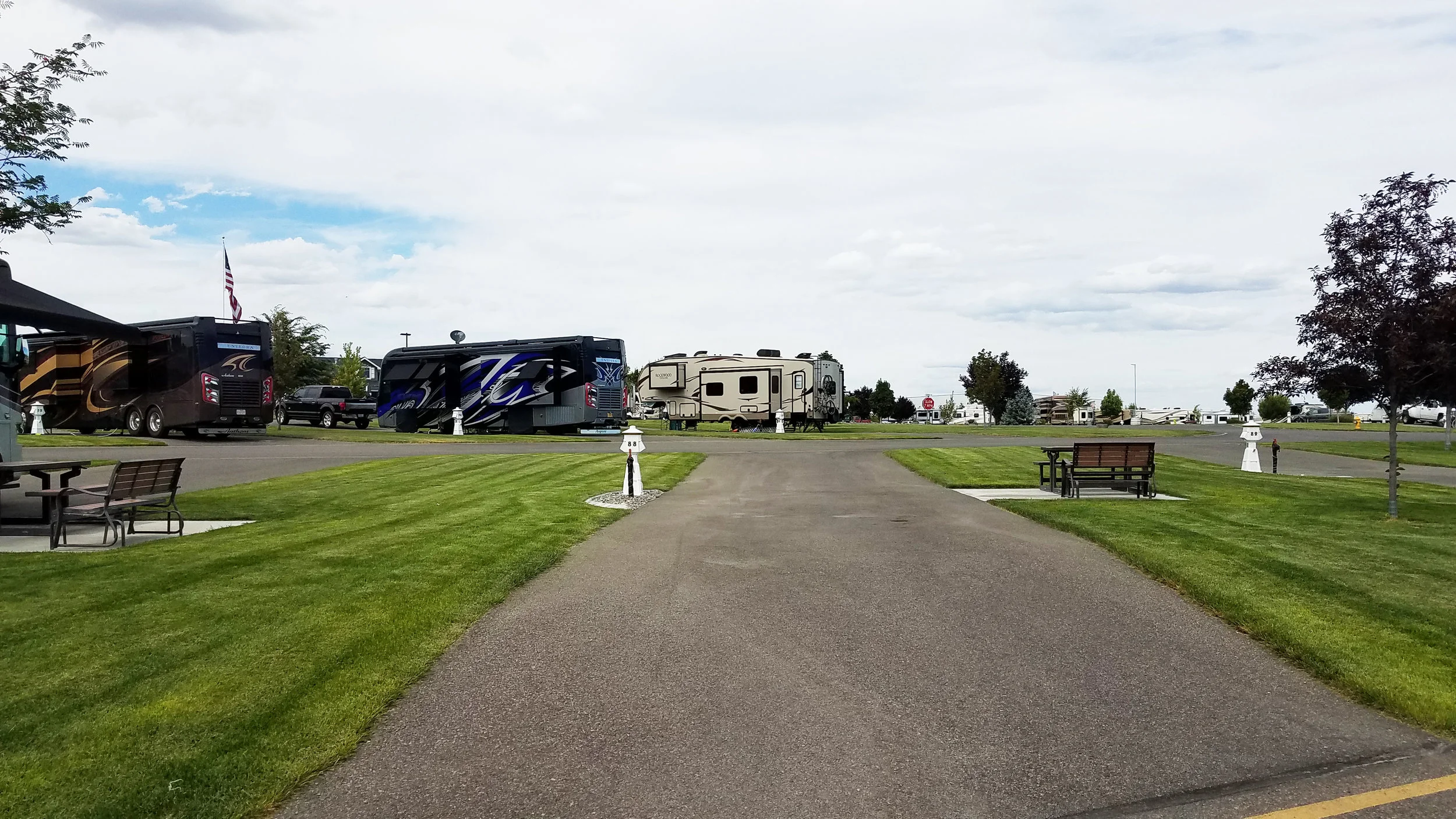 Stay Options & Rates - Columbia Sun RV Resort — Columbia Sun RV Resort ...