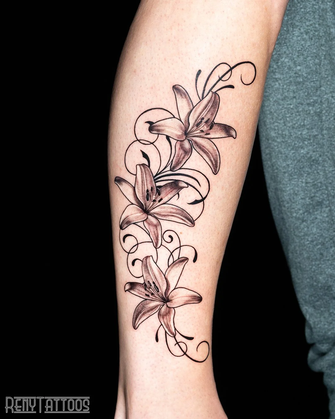 Realistic Lily Flower Tattoos
